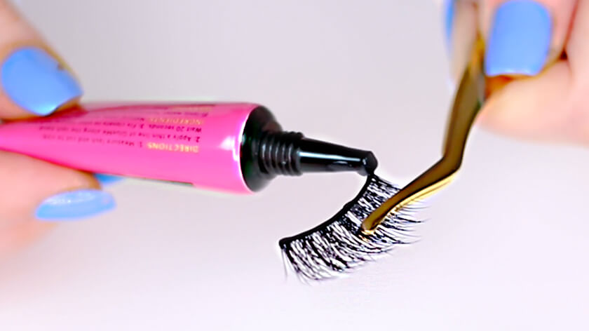 Easy Lash Application Tips – Apply Lashes Like a Pro | Pinky Goat